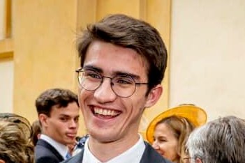 Le prince Pierre d’Orléans a 20 ans | Gothanjou